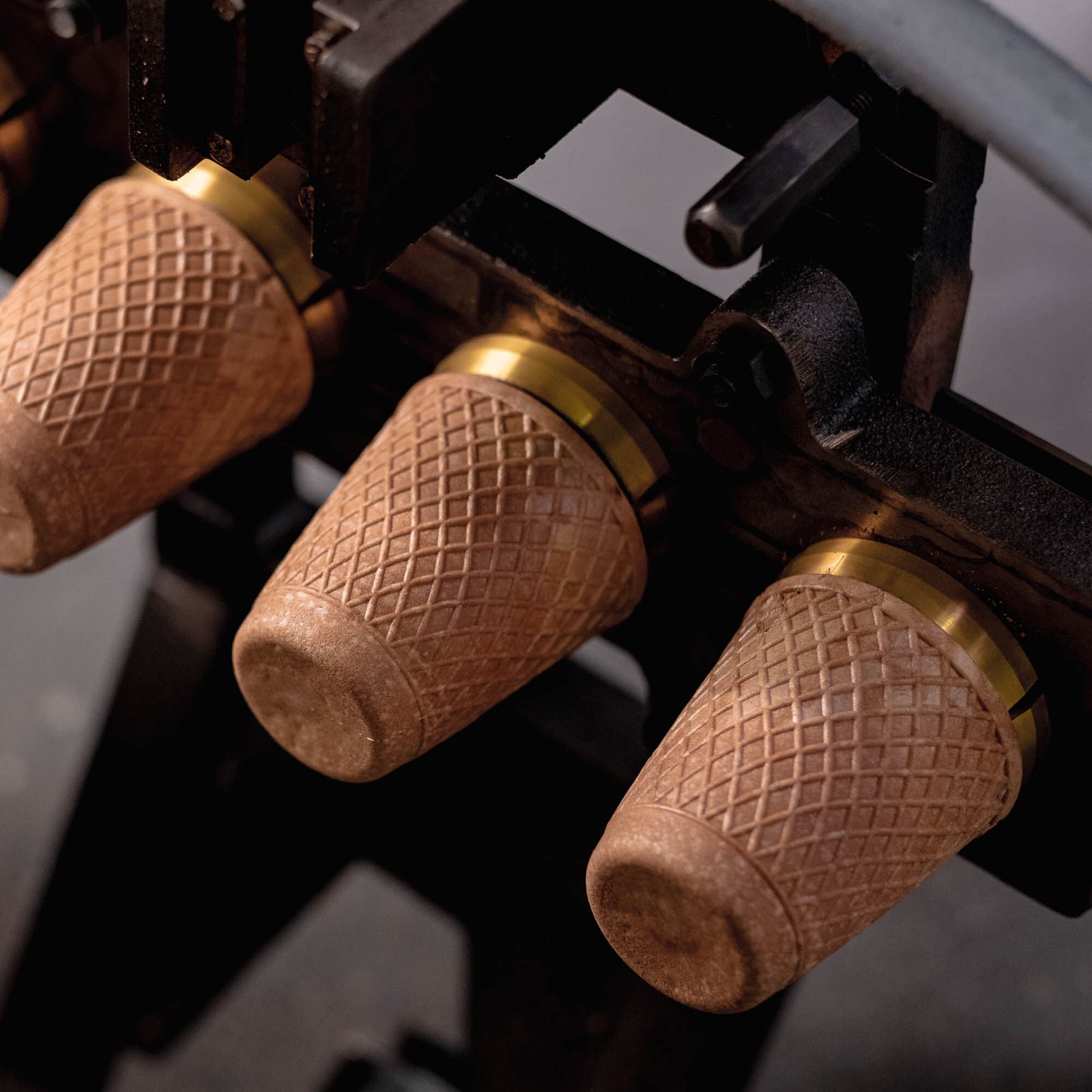 From flour to molded cones and cups