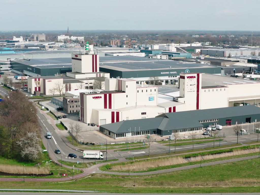Vobra Special Petfoods | Customer story | Bühler Group