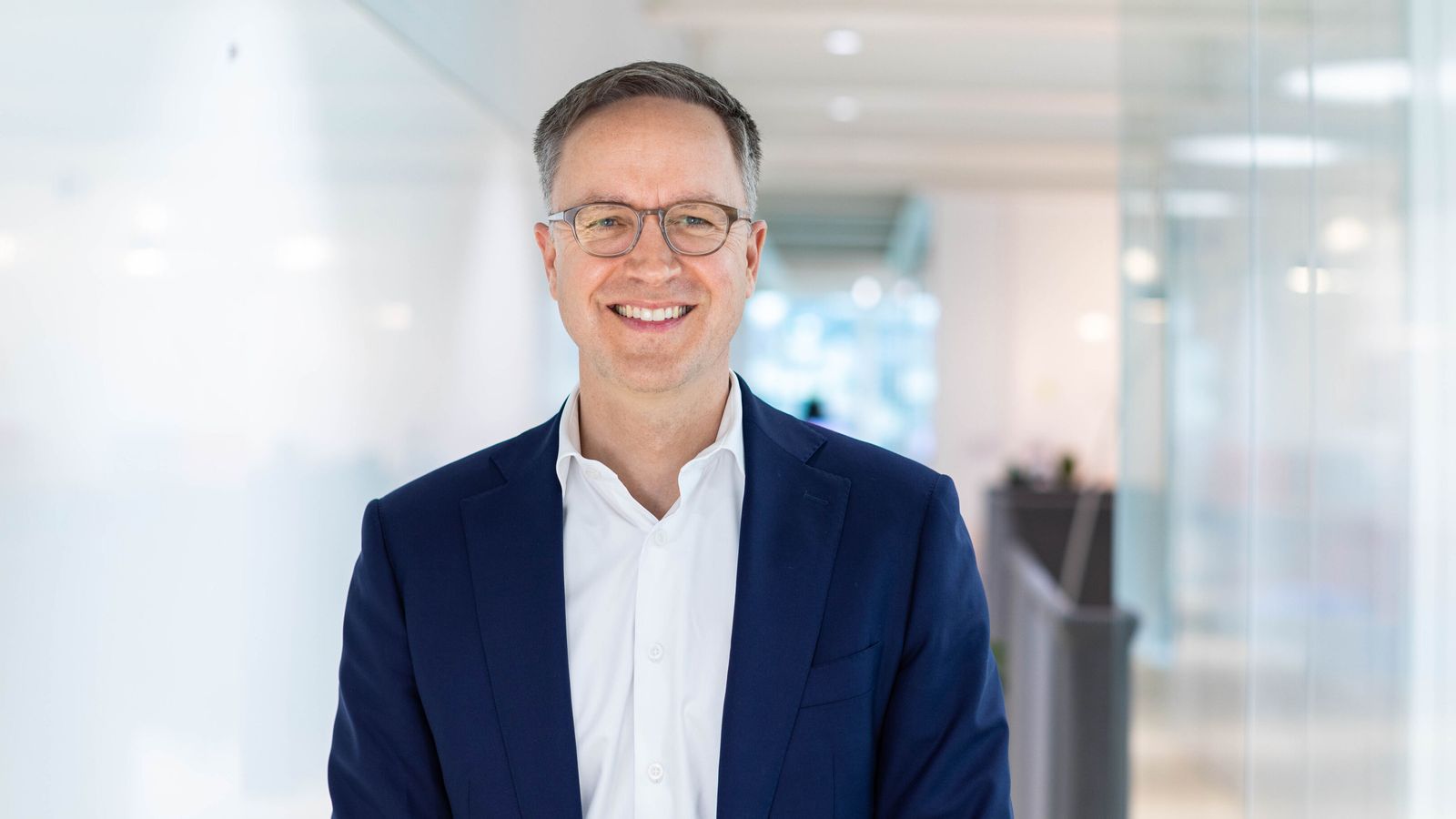 Mark Macus voted a Swiss CFO of the Year